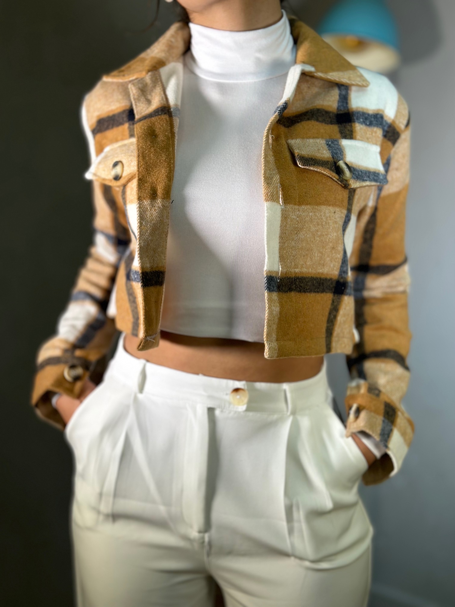 Chaqueta Cropped Square – Zohet