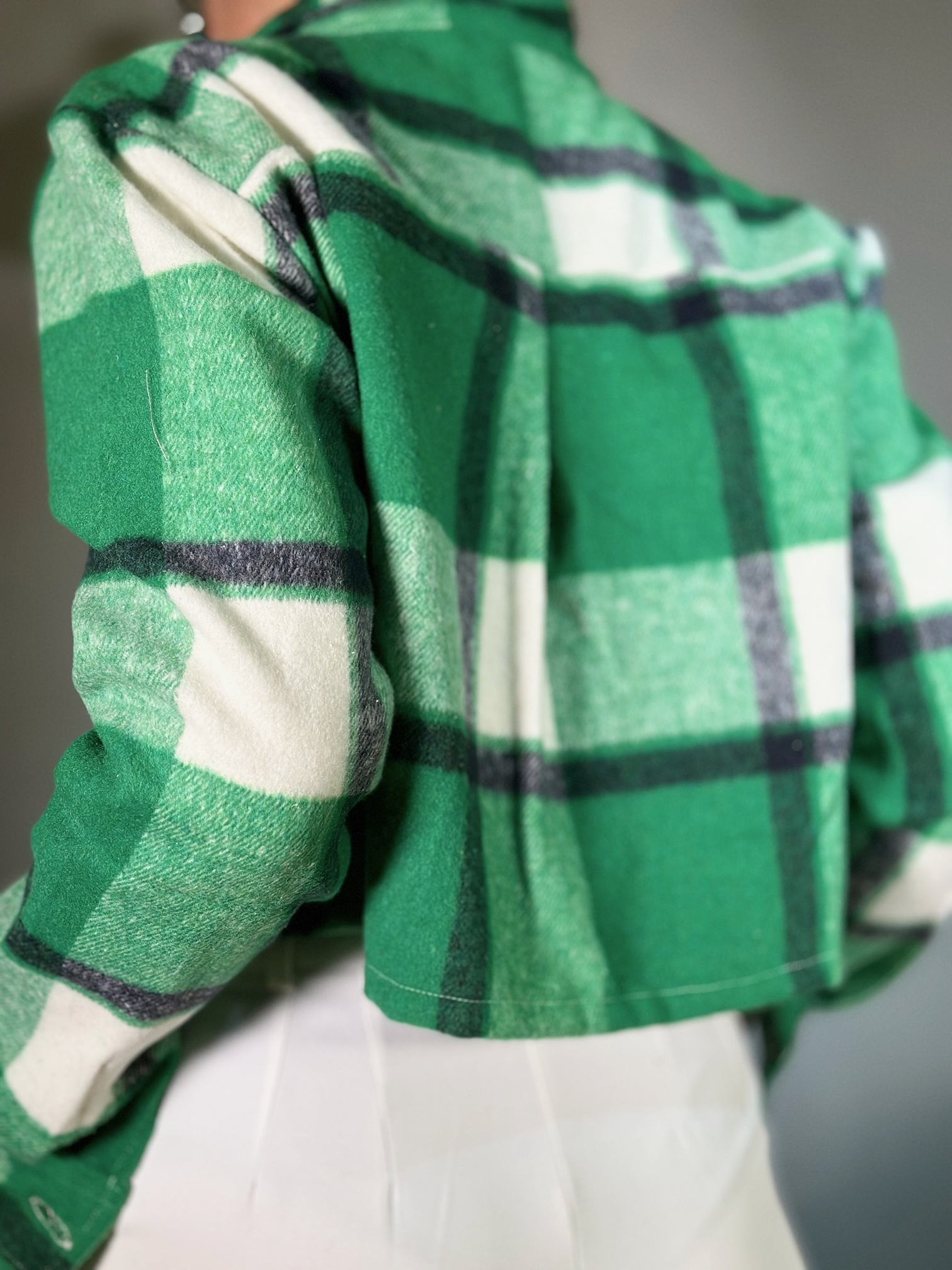 Chaqueta Cropped Square – Zohet